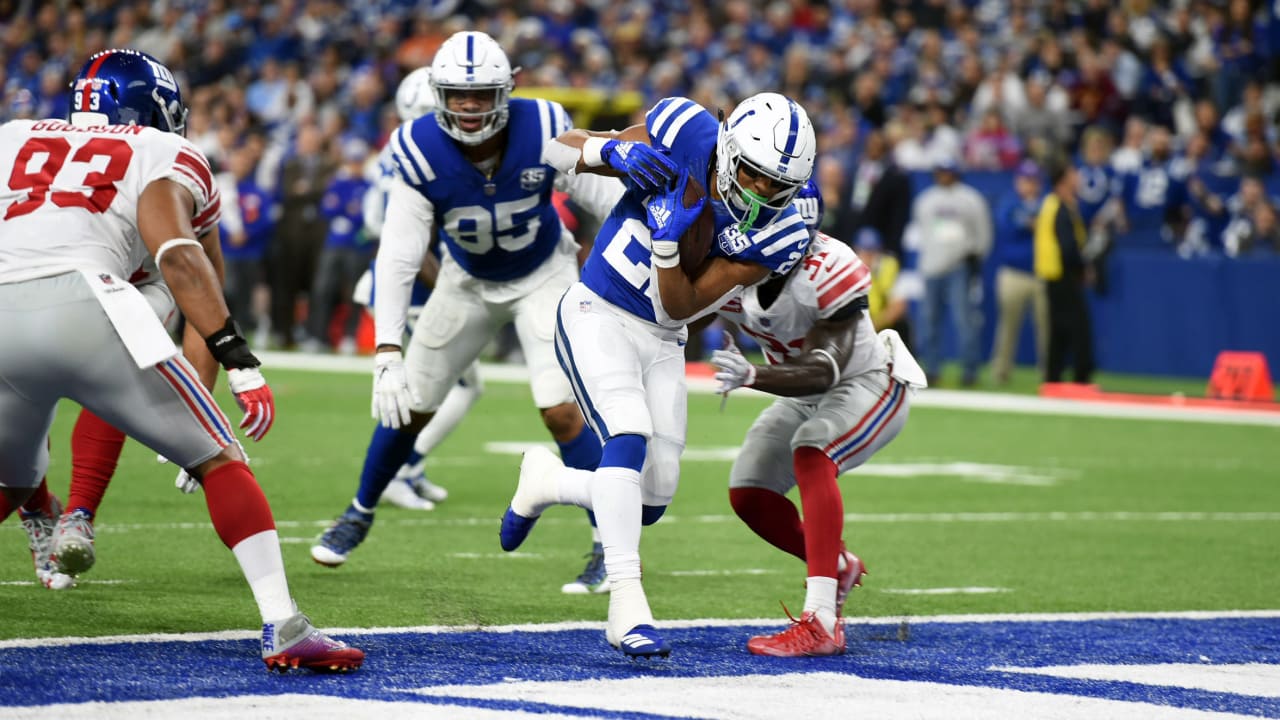 HIGHLIGHT: Nyheim Hines rushes for a 1-yard touchdown vs. New York Giants