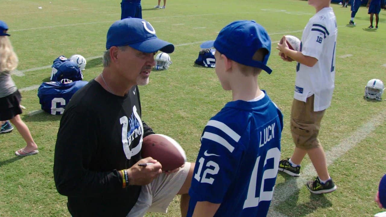 Coach Pagano Hosts Riley Kids at Training Camp