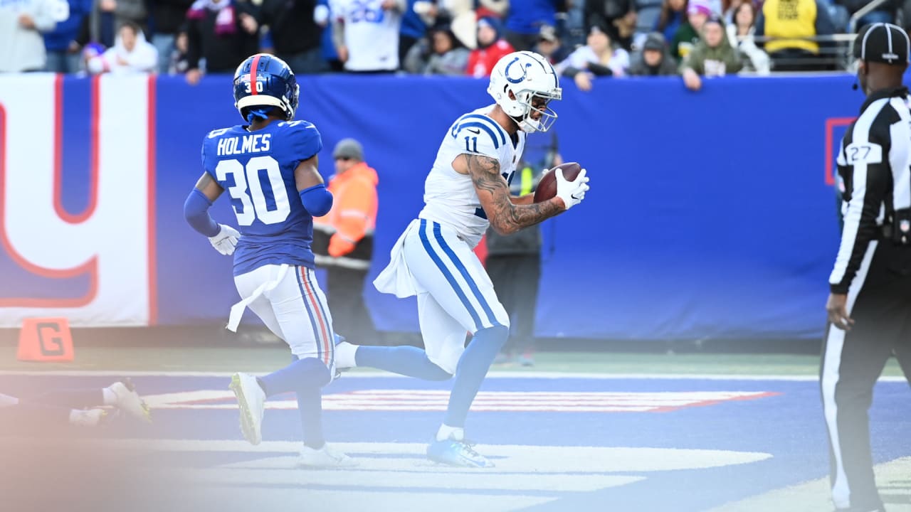 HIGHLIGHT | Sam Ehlinger connects with Michael Pittman for quick-strike TD