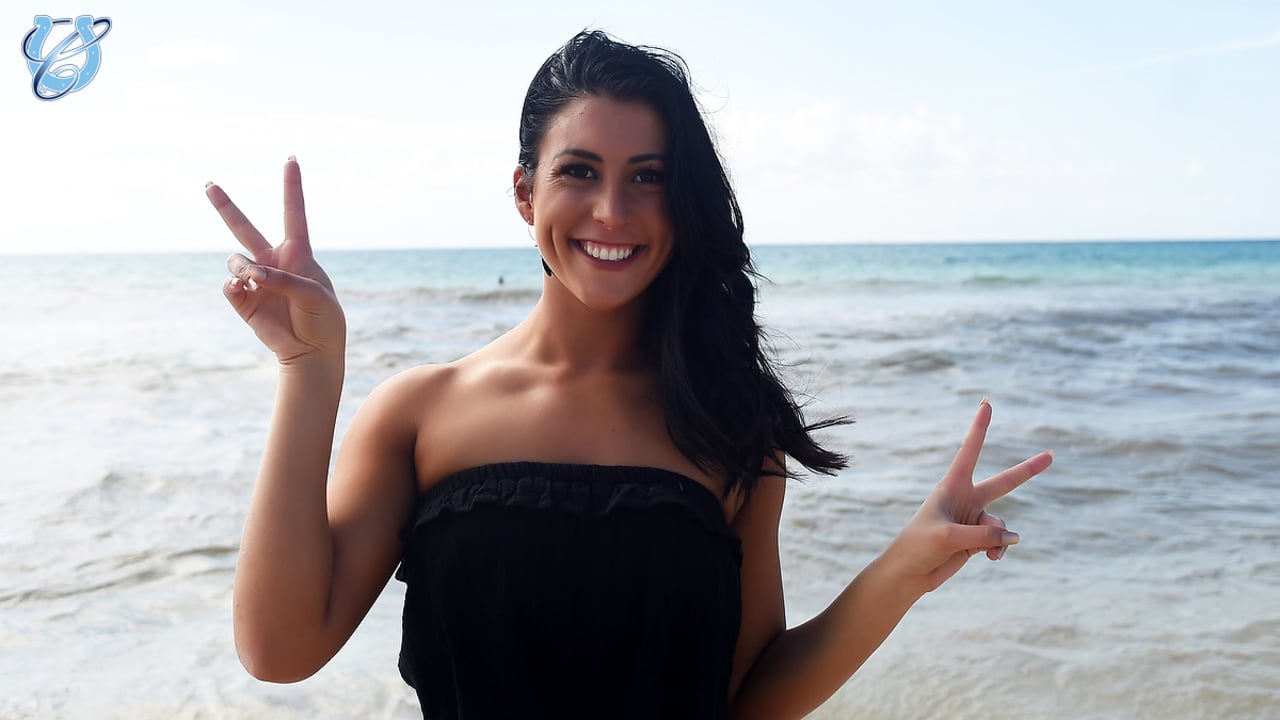 PHOTOS: Cheerleader of the Week: ANNE (Personality)