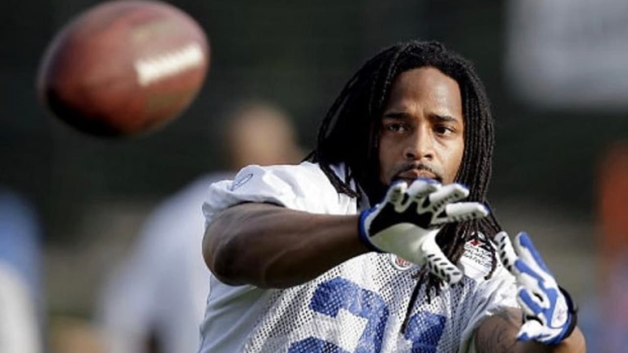 The Legend Of Superman: Catching Up With Bob Sanders