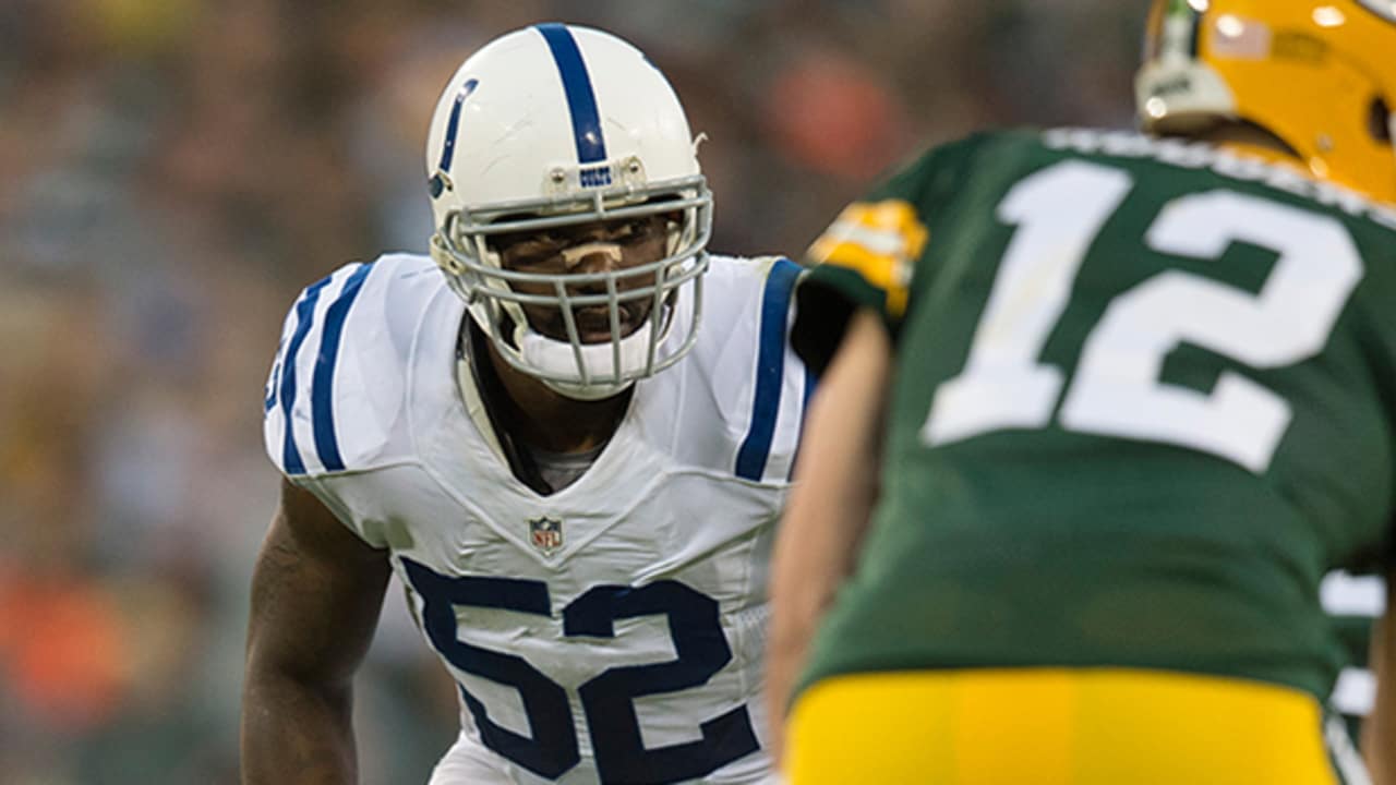 Colts Release Veteran Inside Linebacker D’Qwell Jackson