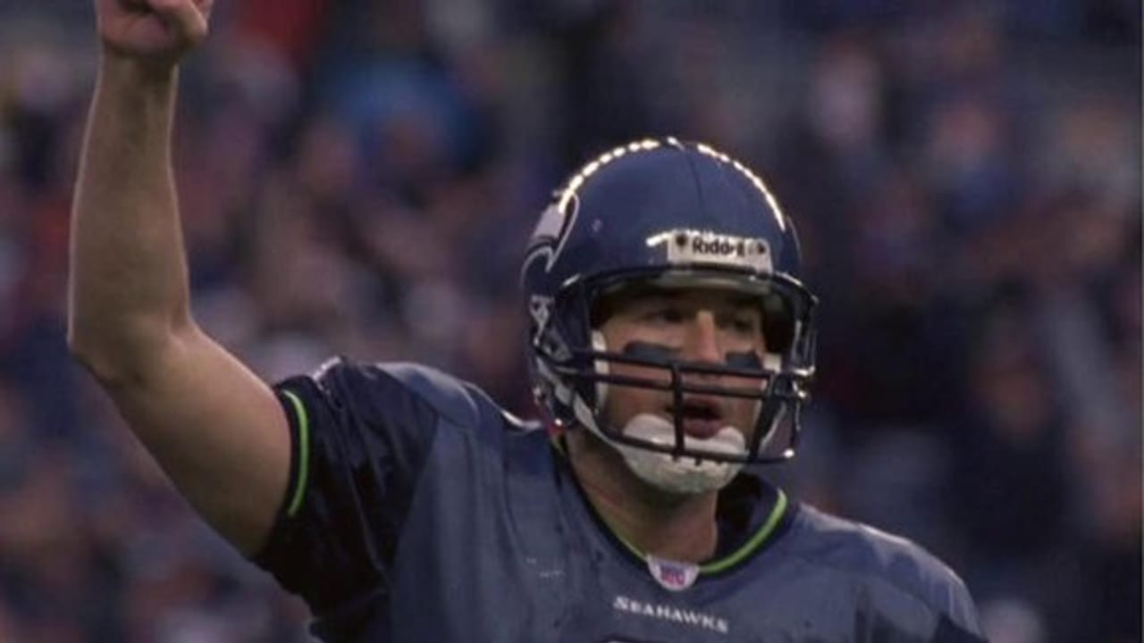 Matthew Hasselbeck calls it a career