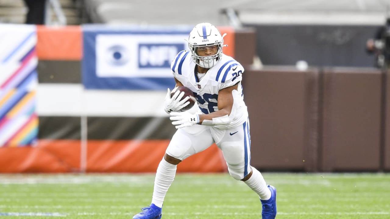 Game Photos: Colts At Browns