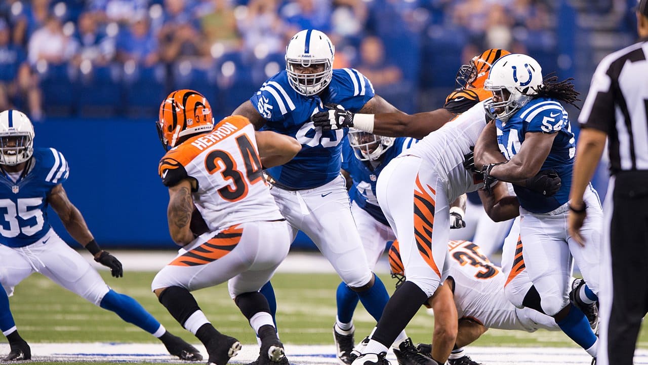 Colts vs Bengals: Ty Nsekhe