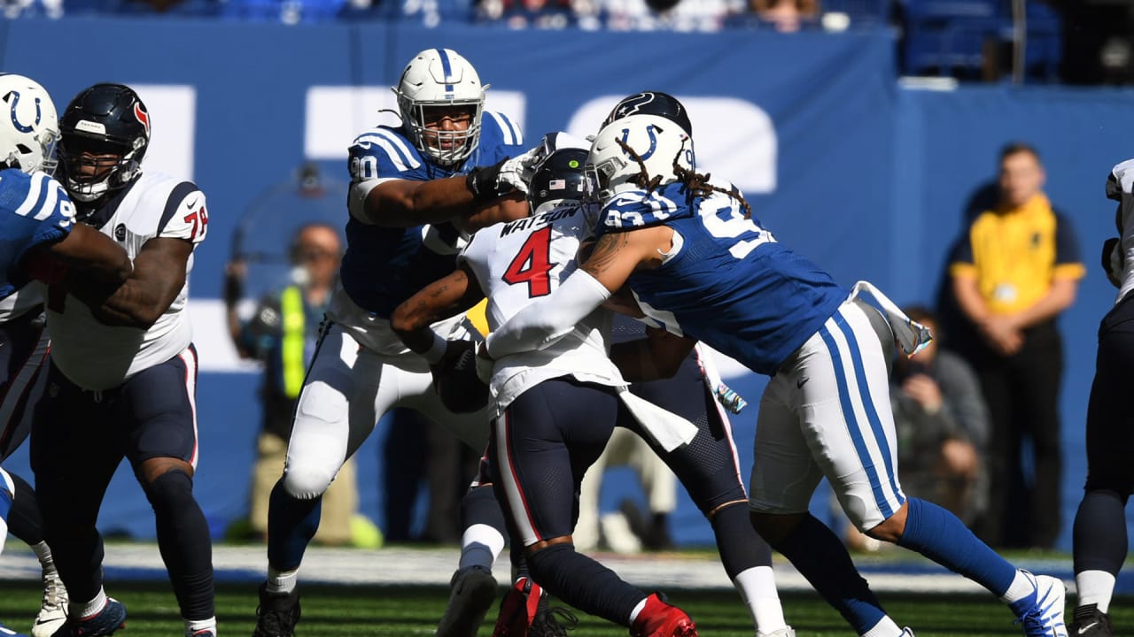 HIGHLIGHT | Jabaal Sheard Breaks Through Line For Sack