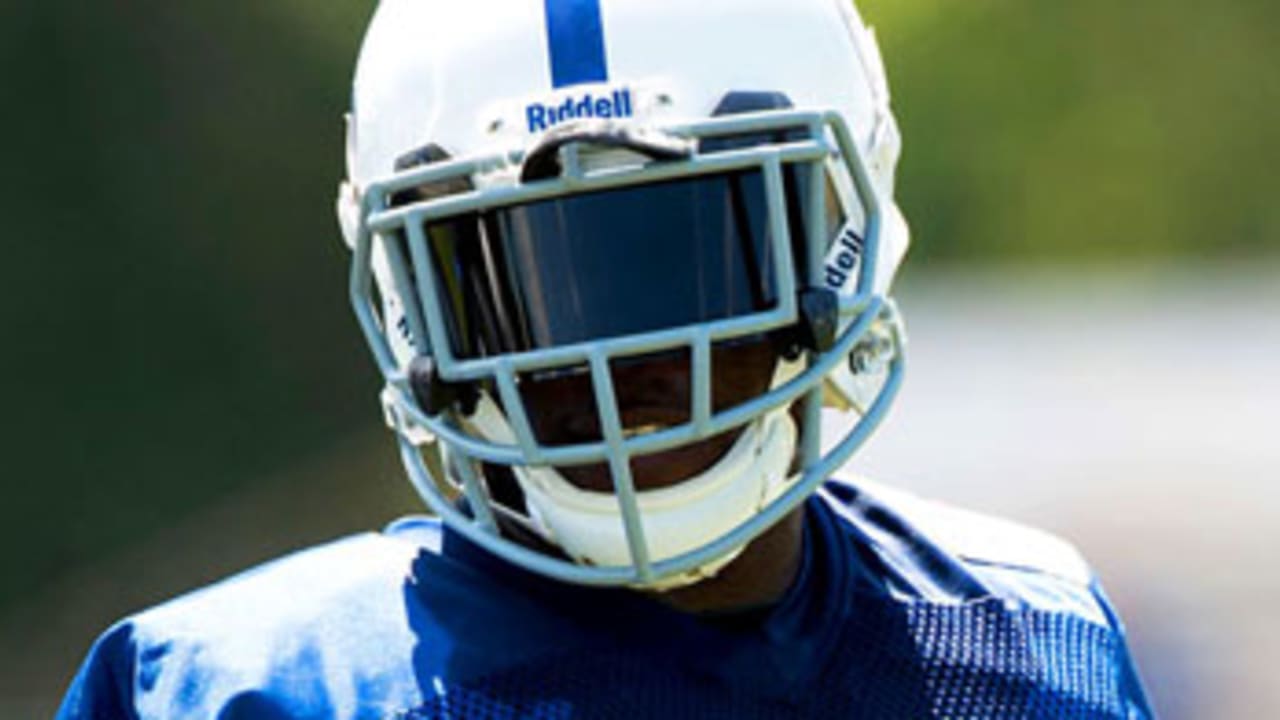 Robert Mathis Facemask