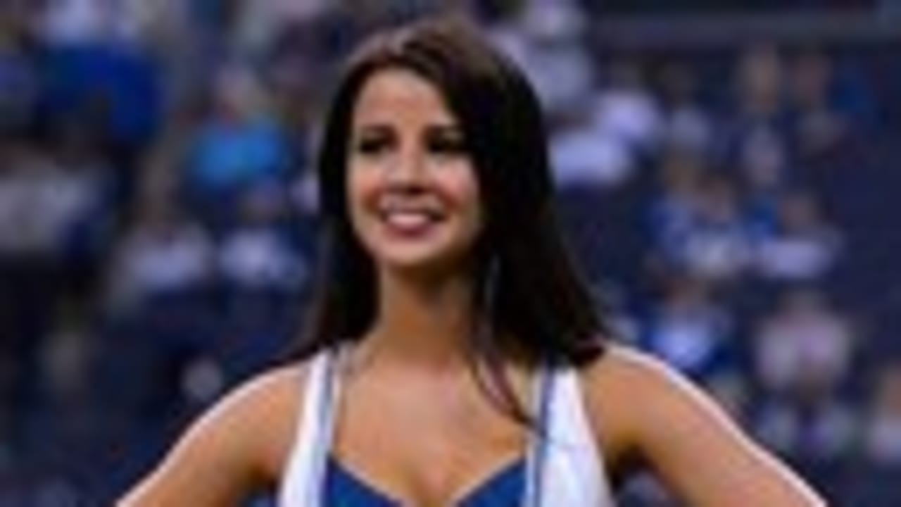 Meet Megan R.: Cheerleader of the Week