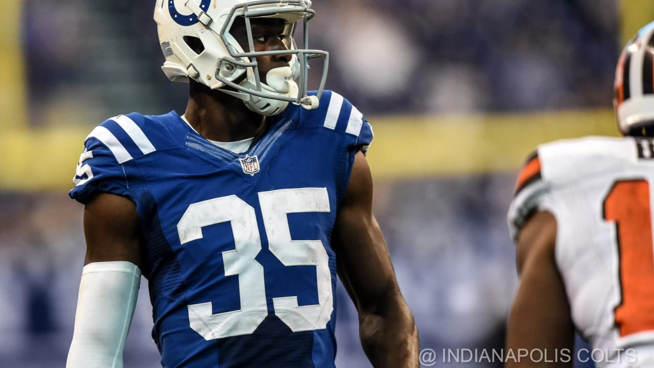 Free Agent Re-signing - PIERRE DESIR