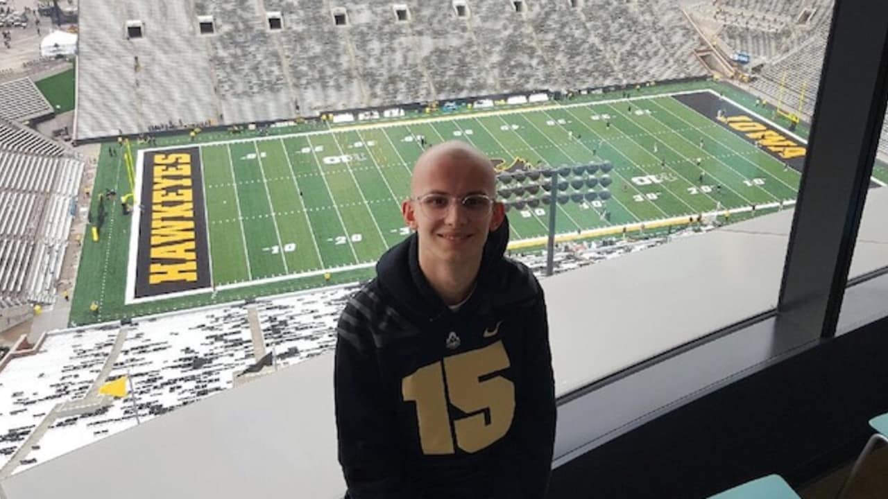 Purdue Student Attends College, Battles Cancer, And Inspires Others