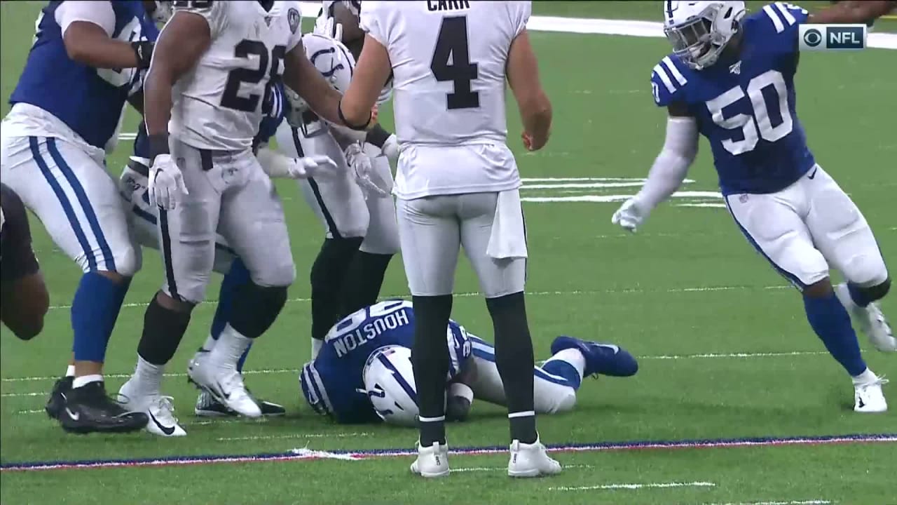 HIGHLIGHT | Justin Houston Recovers Raiders Handoff Fumble