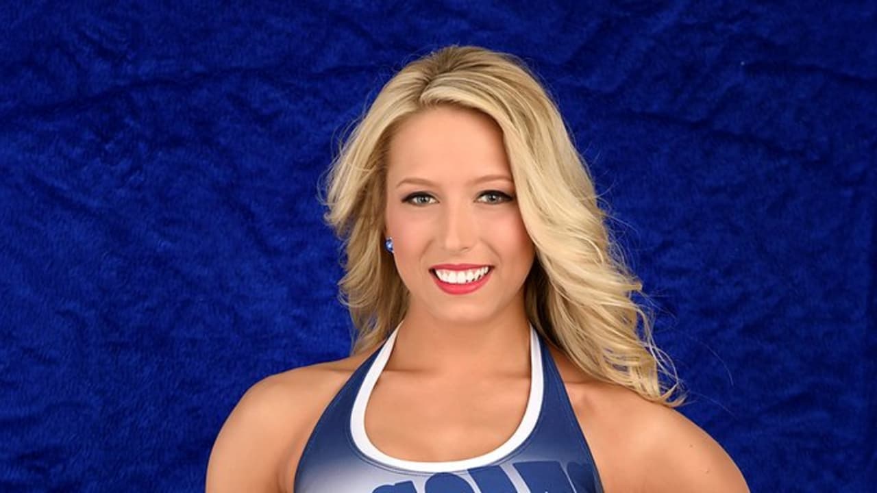 Cheerleader of the Week: Cortney