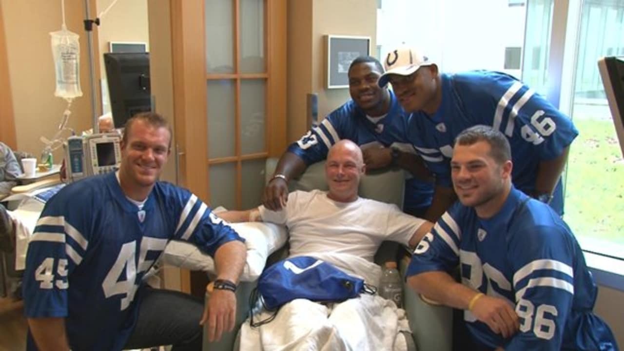 Colts Visit IU Simon Cancer Center