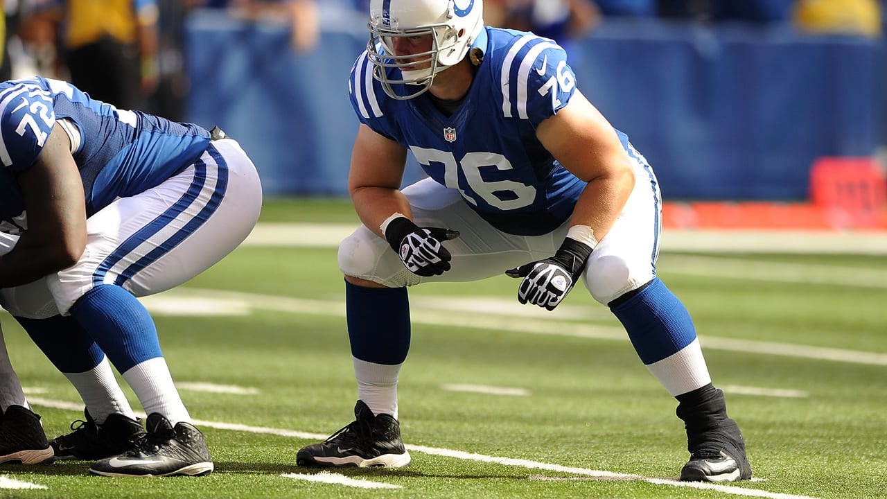 Colts UpClose Extra: Joe Reitz Signing Colts UpClose Extra: Joe Reitz Signing
