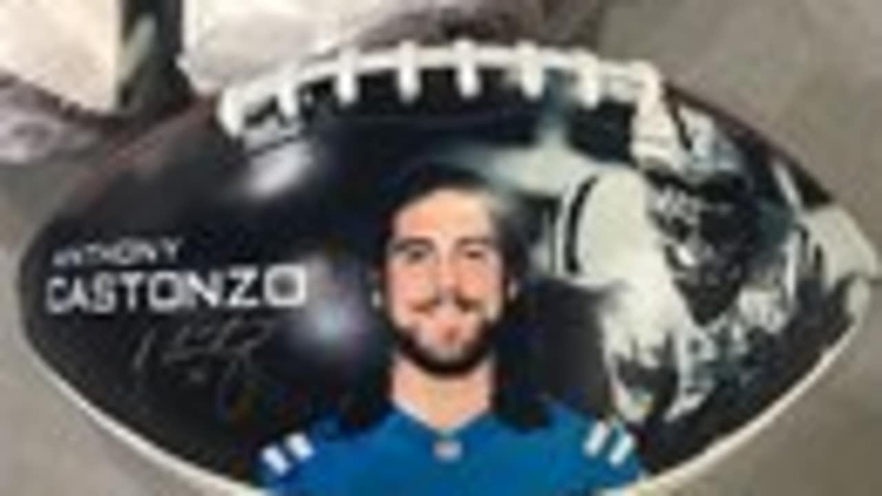 Colts Fans Bleed Blue And Give The Gift That Keeps On Giving