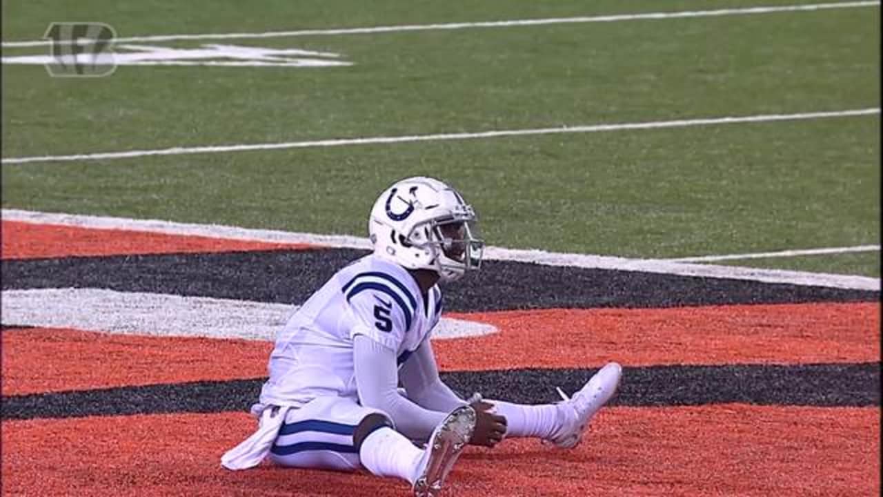 HIGHLIGHT: Cobi Hamilton gives Colts lead with spinning TD