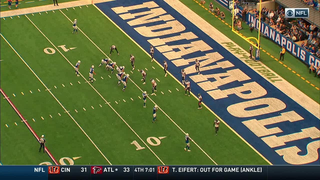 HIGHLIGHT: Eric Ebron makes spectacular diving catch for TD