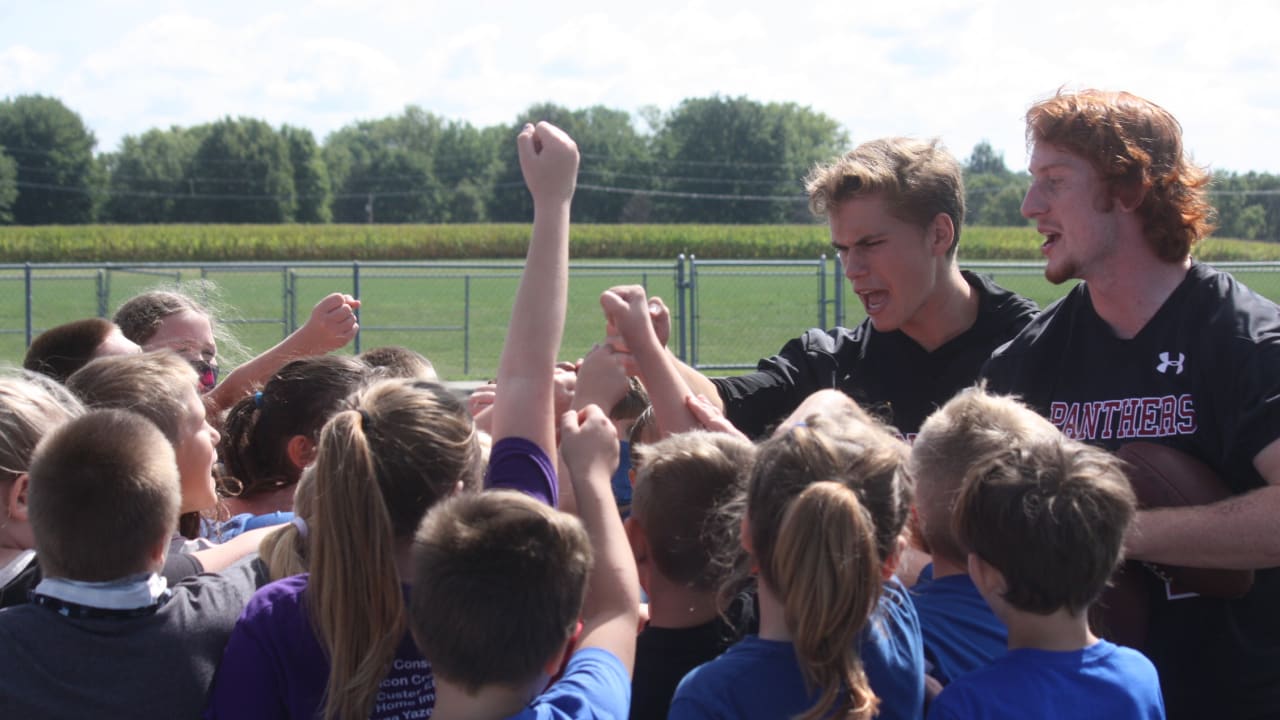 Big Blue Football Camp - Knightstown Intermediate