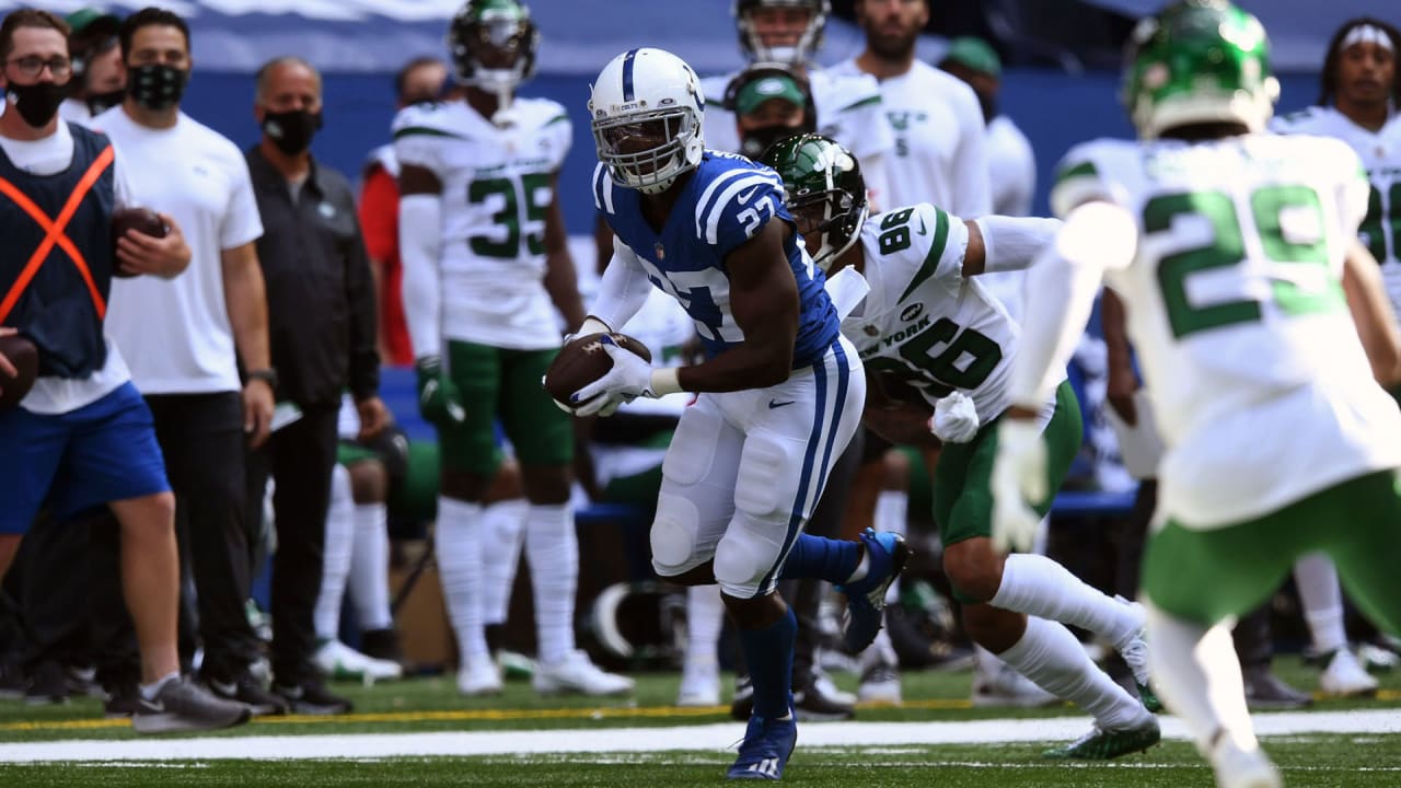 HIGHLIGHT | Xavier Rhodes Comes Up With Pick 6 On Opening Drive