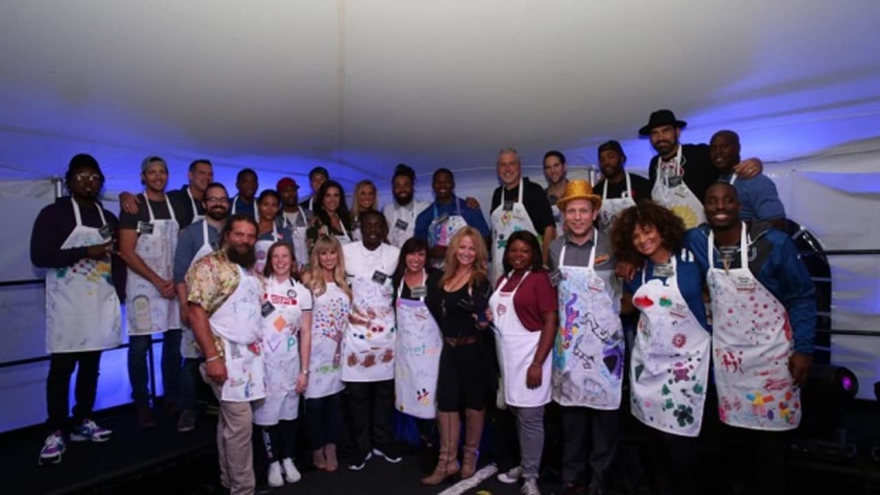 Colts Players Compete In Celebrity Cook Off