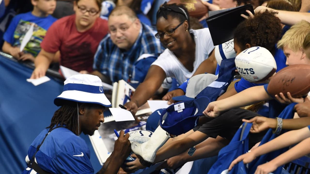 Colts Mini Camp at Lucas Oil Stadium - Player Autographs