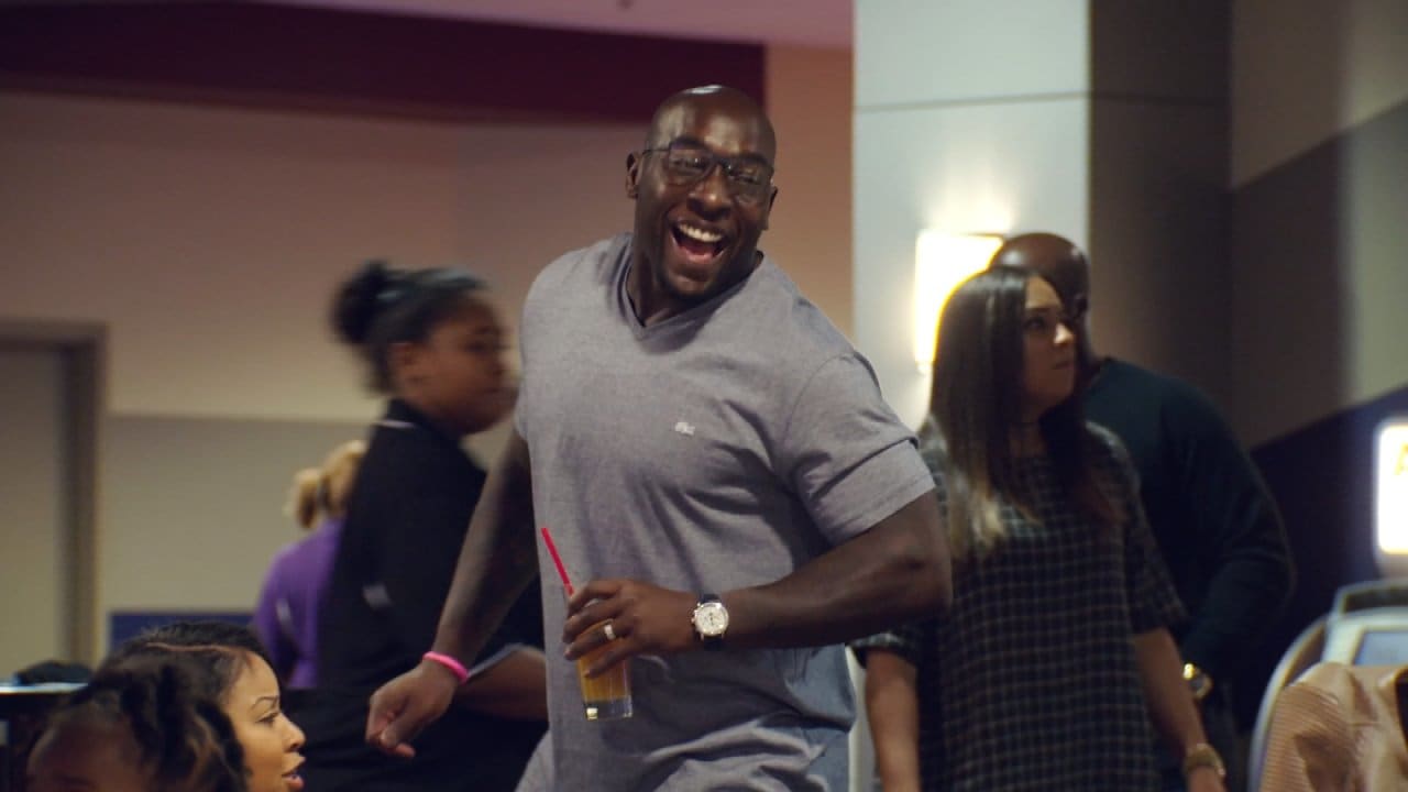 UpClose Extra: Colts OLB Robert Mathis Interview