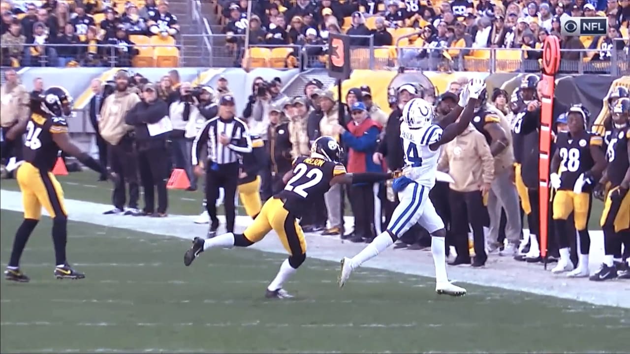 HIGHLIGHT | Zach Pascal Gets Both Feet Down For 17-Yard Catch