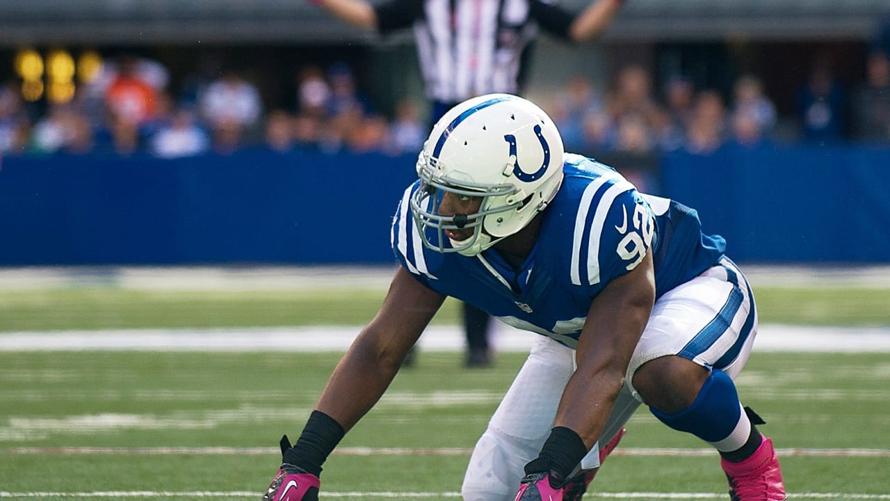 Colts vs Browns: Jerry Hughes