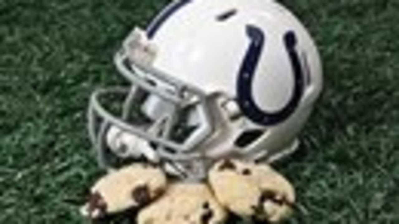 Colts Holiday Cookie Contest