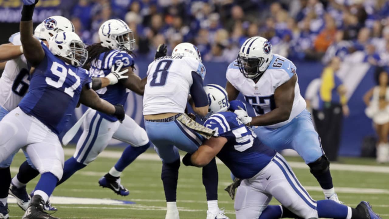 Mariota, Murray Held In Check By Swarming Colts’ Defense