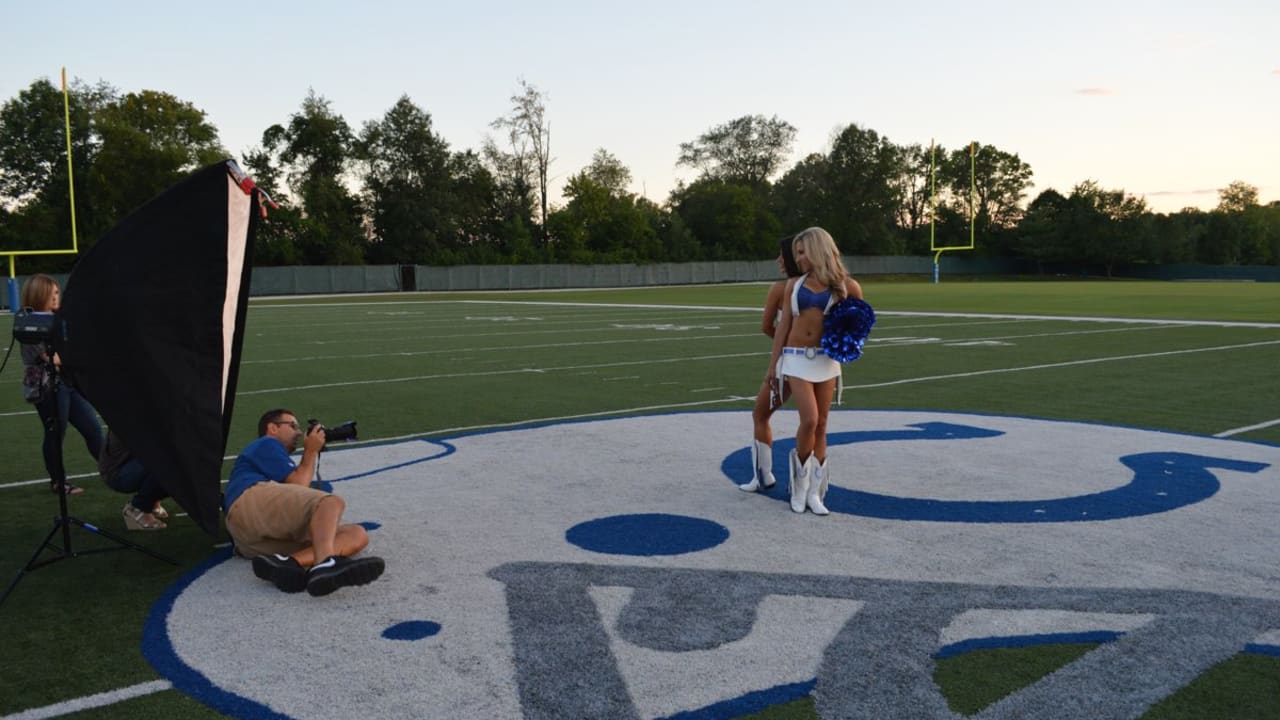 Cheer: Practice Field Candids