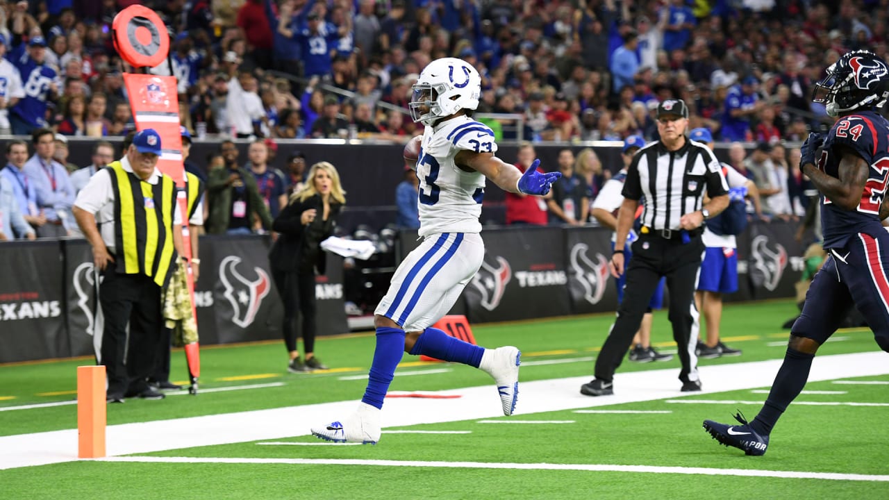 HIGHLIGHT | Jonathan Williams Breaks Through Texans Defense For 13-yard TD