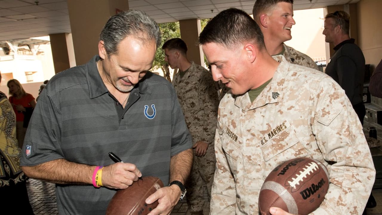 USO Tour Photos - BAHRAIN