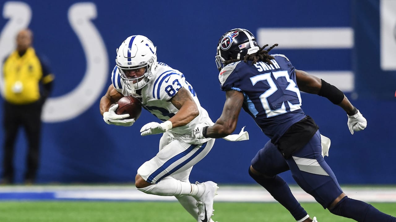 Marcus Johnson Re-Signs With Colts