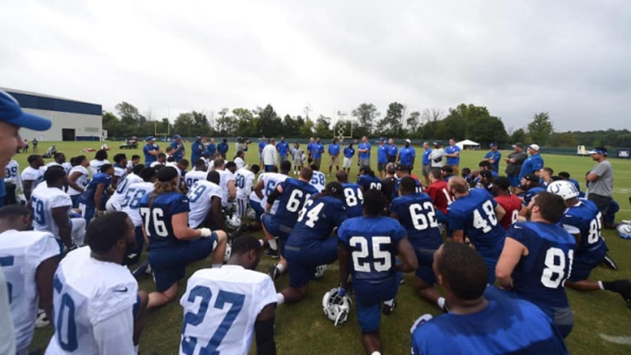 Colts Welcome Horseshoe Legends Home