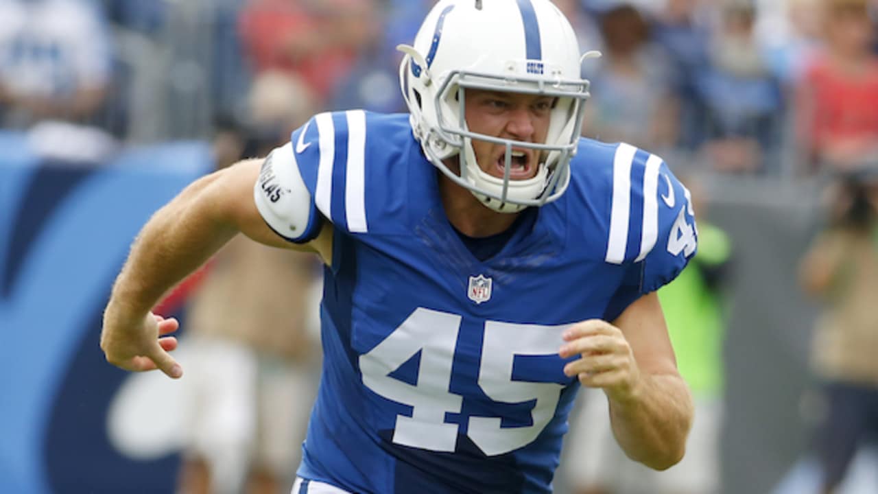 Former Colts Long Snapper Matt Overton Signs With Jags