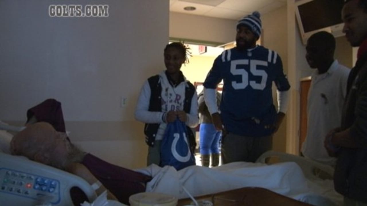Colts Visit Richard L. Roudebush VA Medical Center