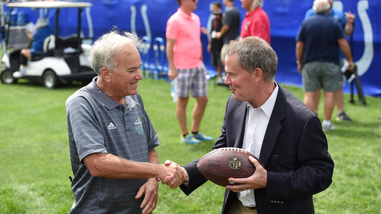 On Last Day Of Camp, Westfield Ceremoniously Returns Colts To Indianapolis