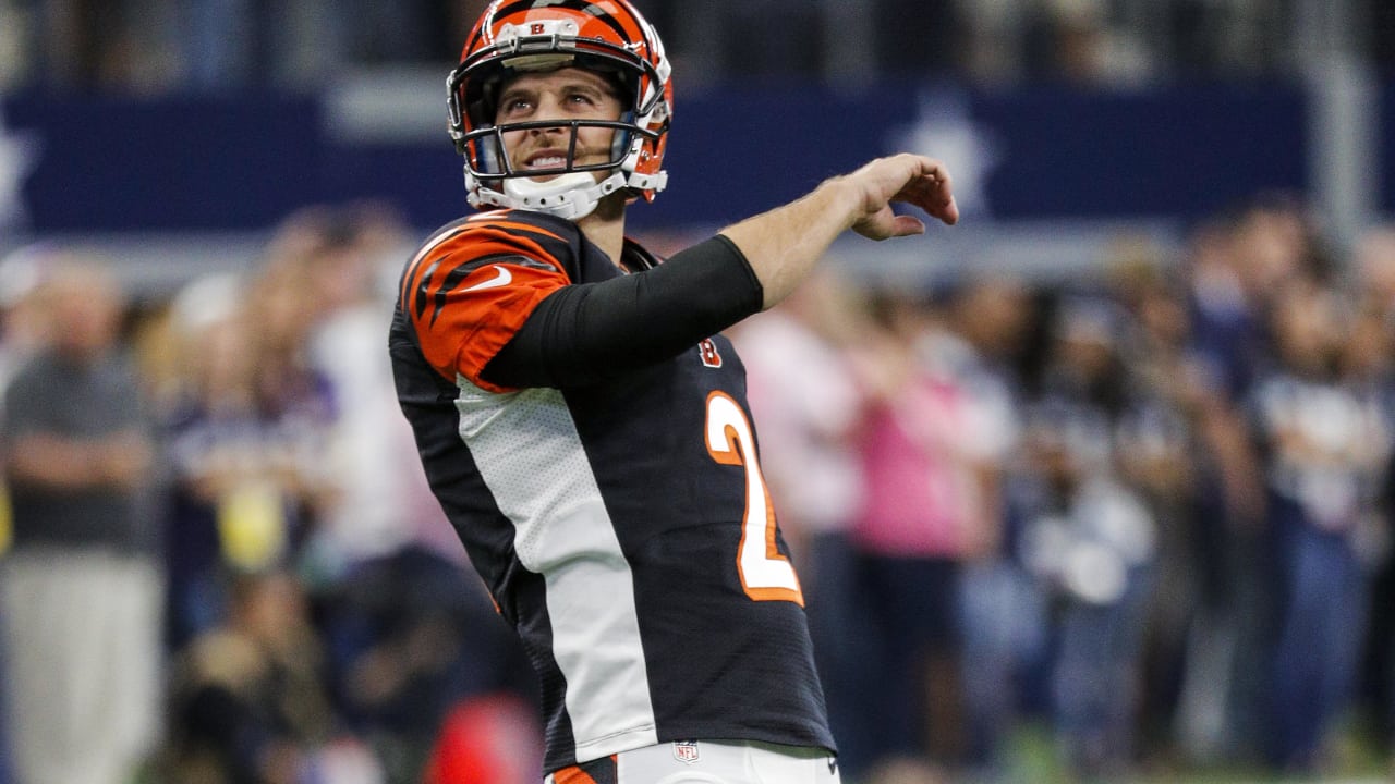 5 Points Blue: Five Things You Need to Know About New Kicker Mike Nugent