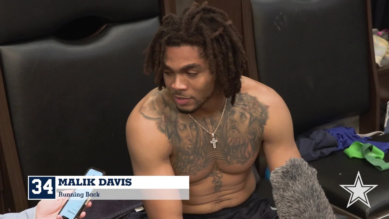 Malik Davis: Locker Room