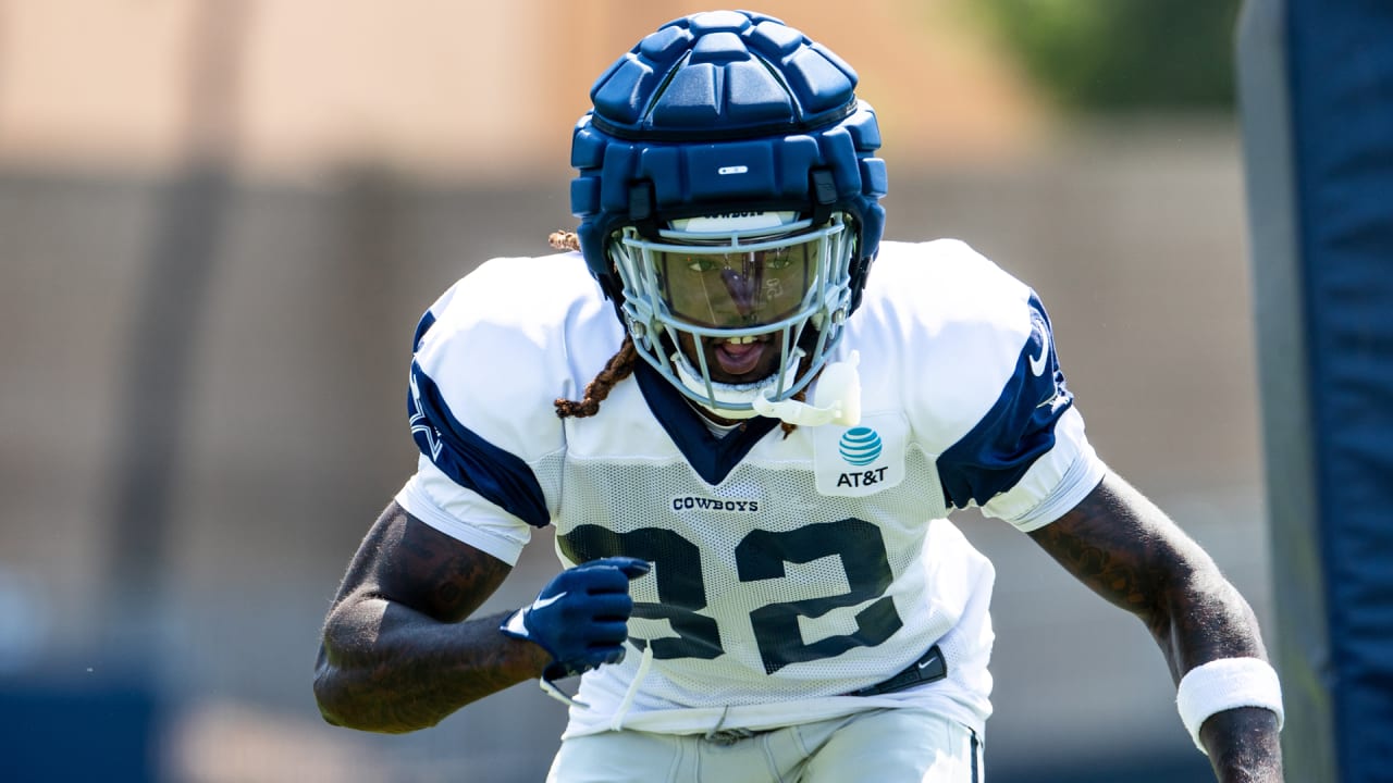 Practice Points: Big day for Hankins, 2 backup RBs