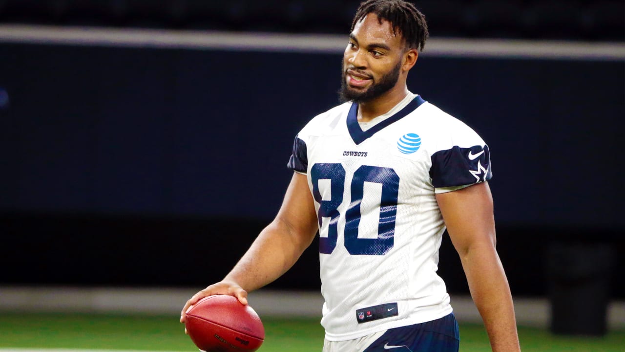 Ala cerrada Rico Gathers es suspendido por la NFL