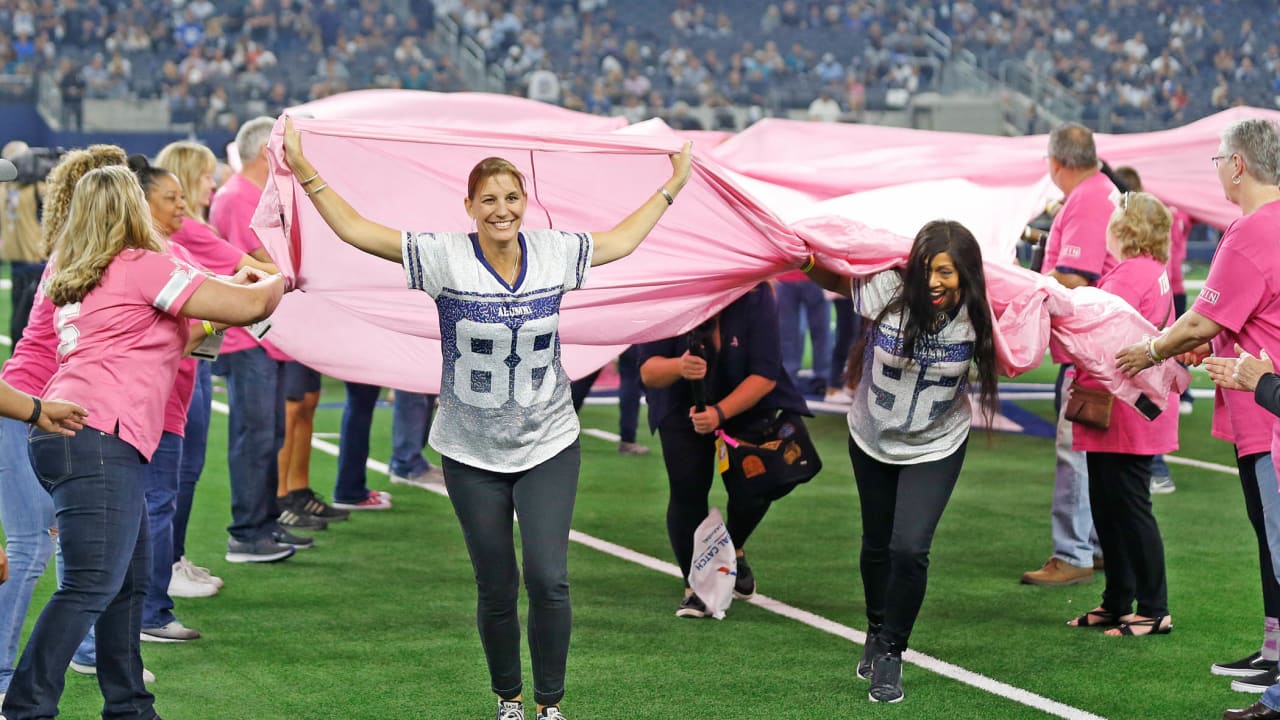 DCC Alumni Crucial Catch Halftime