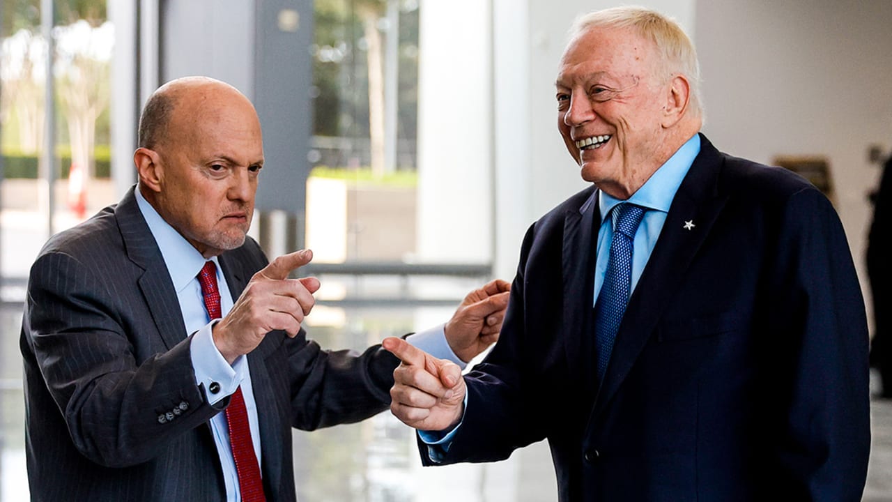 Jerry Jones, Cowboys Host “Wall Street” at The Star