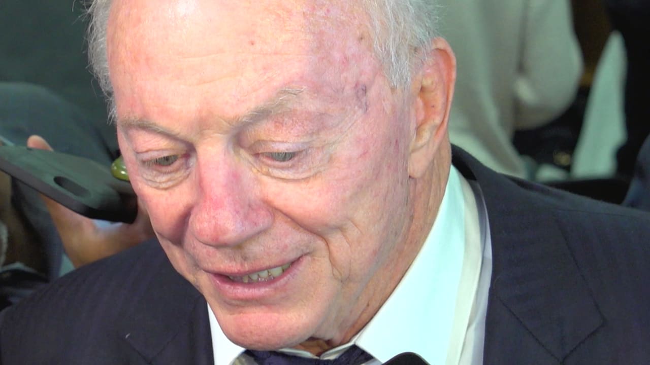 Jerry Jones: There's "Nobody Happier" Than Tony