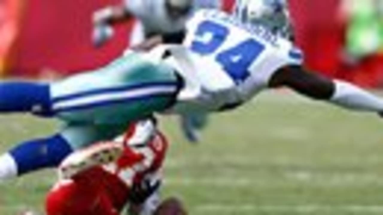 Notes: Claiborne's Tough Day; Jones On Romo's Ribs, More