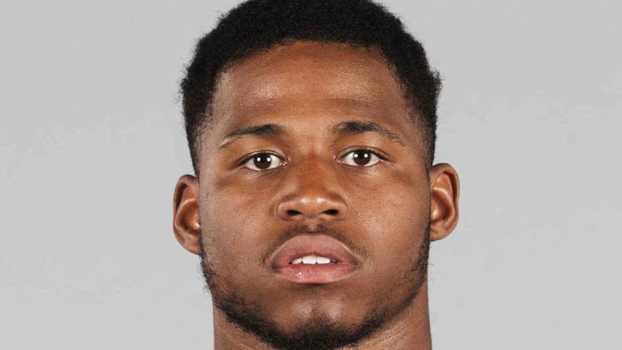 Quick Turnaround For New Running Back Smith During Bye Week