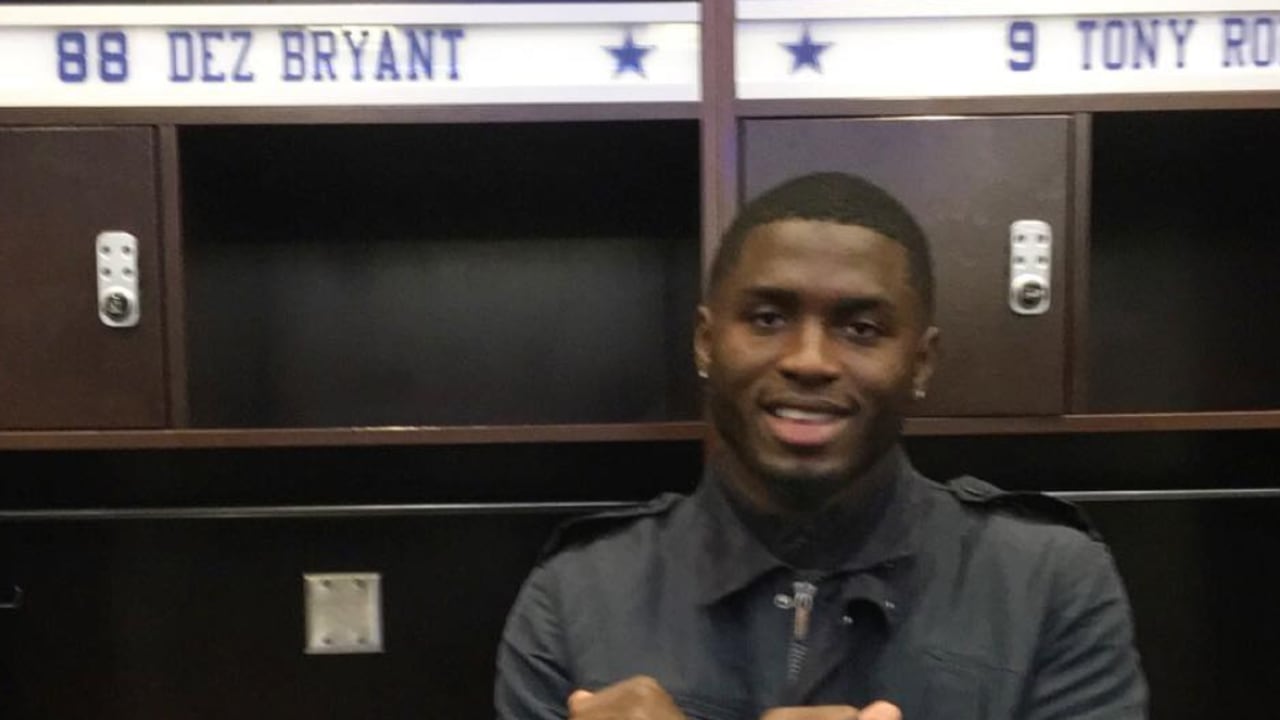 CowBuzz: Laquon Treadwell Shows Respect to Bryant During Cowboys Visit