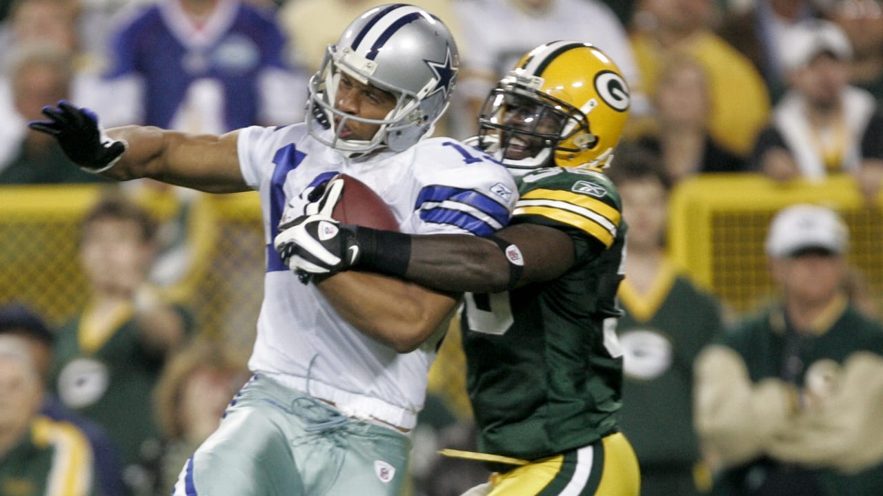 Throwback Thursday: Austin’s First Big Game Leads to First Lambeau Victory