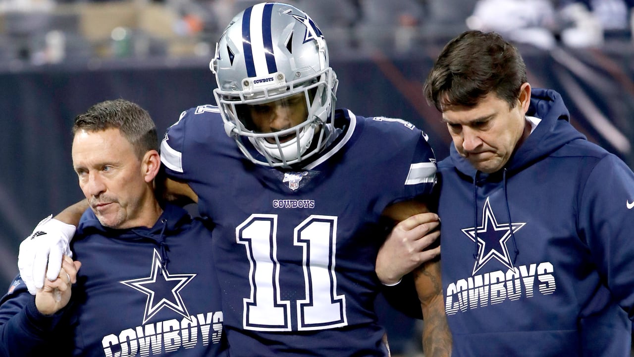 Wilson colocado en reserva; Cowboys firman tackle ofensivo Mitch Hyatt